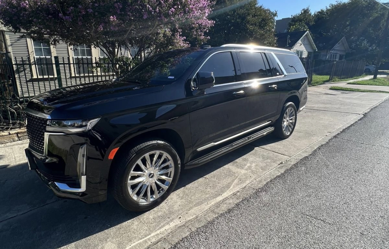 2023 Cadillac Escalade SUV - Exterior - Rated Top 10 - Houston ...